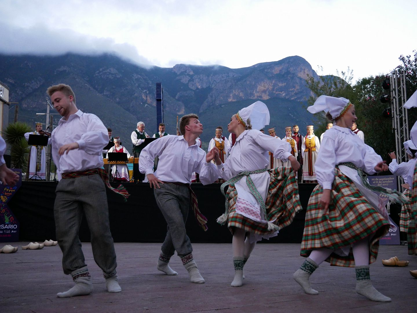 Skrabalus, klumpes ir lietuviškas dainas meksikiečiams pristatęs ...