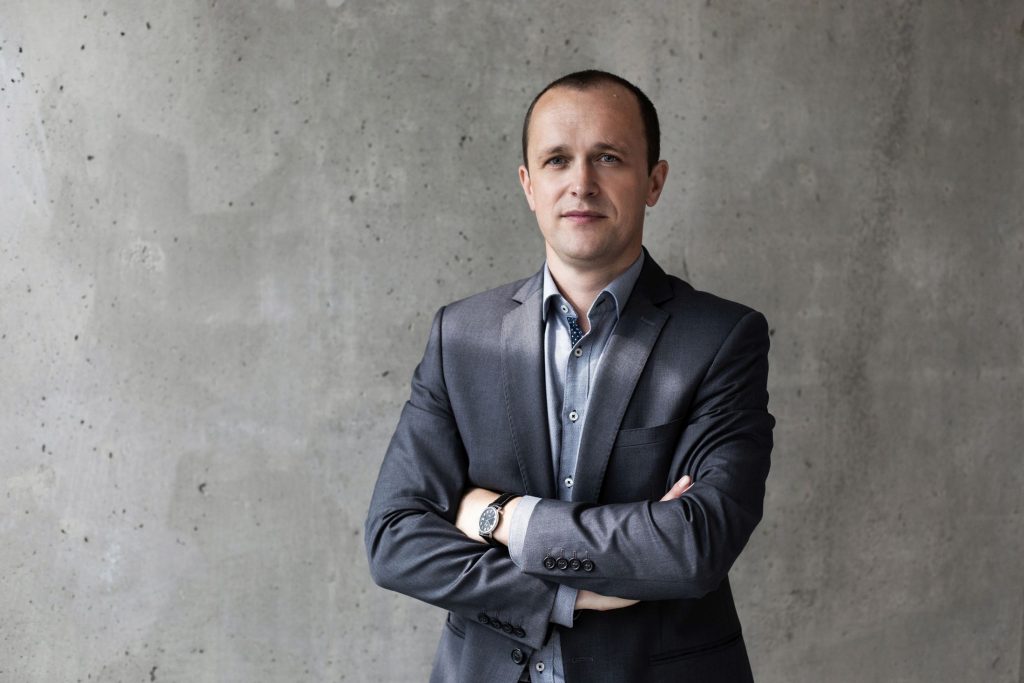 KTU studijų prorektorius J. Čeponis: nuotolinis mokymas(is) tik dalinai ...